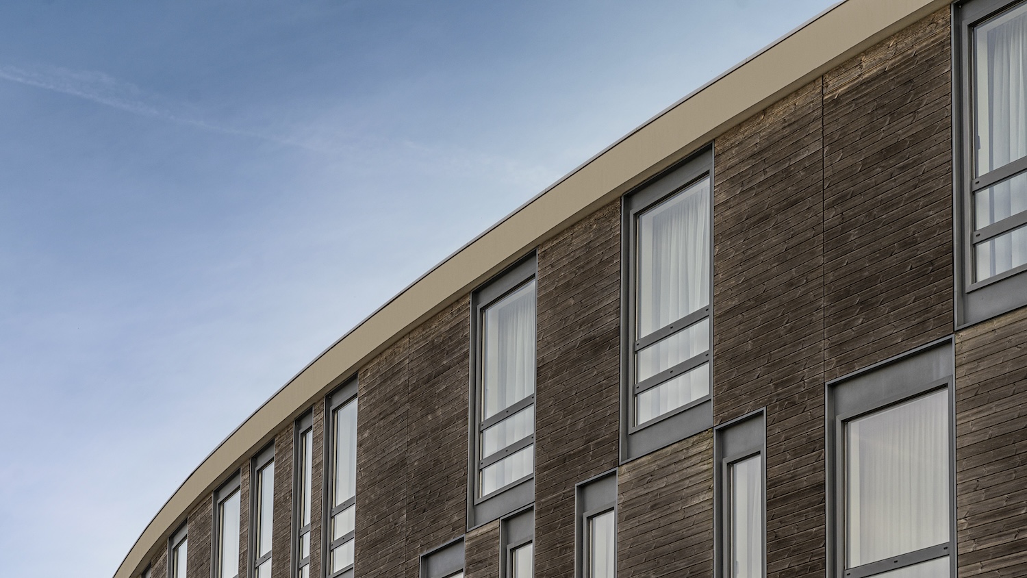 Move Hotels - Stay In Motion™